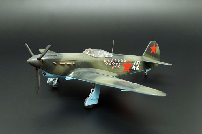 1/72 Yak-1b [HAUBRP72038] - 2,112円 : ホビーショップ サニー, 下北沢にあるプラモデルとTOYのお店です。